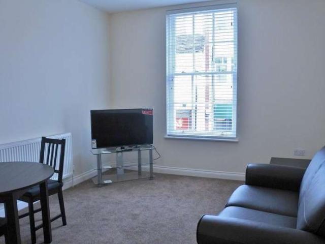 30 Bedroom Flat