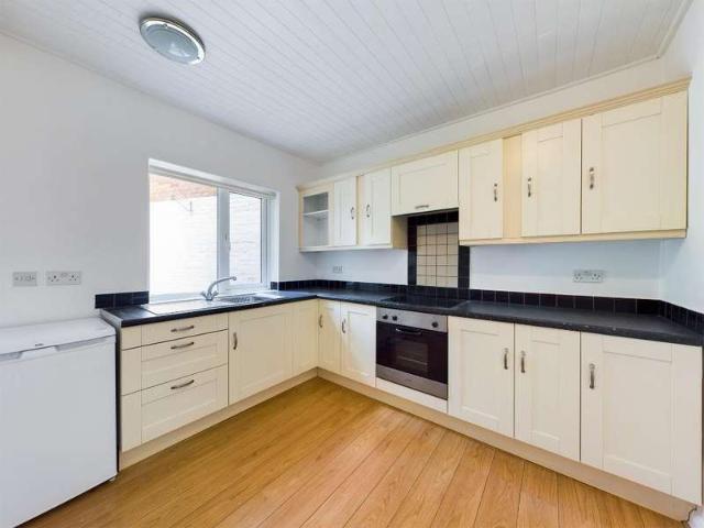 30 Bedroom Terraced House