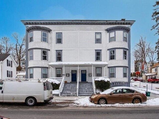 30 bedroom, Worcester MA 01603 104790102