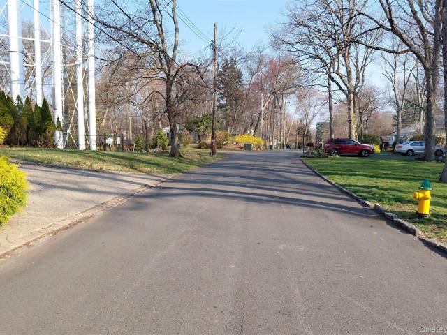 30 Birchwood Ln, Hartsdale, NY 10530 | MLS #990348 | Compass