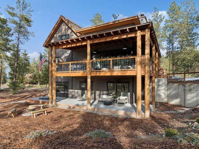30 Boulder Ln, Eureka, MT 59917