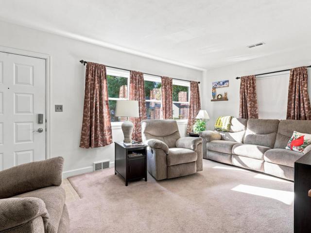 30 Blackhawk Hills Court