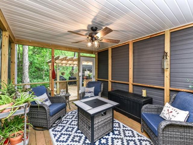 30 Blue Water Dr, Cicero, IN 46034