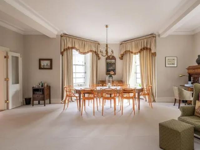 30 Brompton Square, London, SW3 2AE, United Kingdom | 3 bed apartment for rent #122715802 | Rentberry