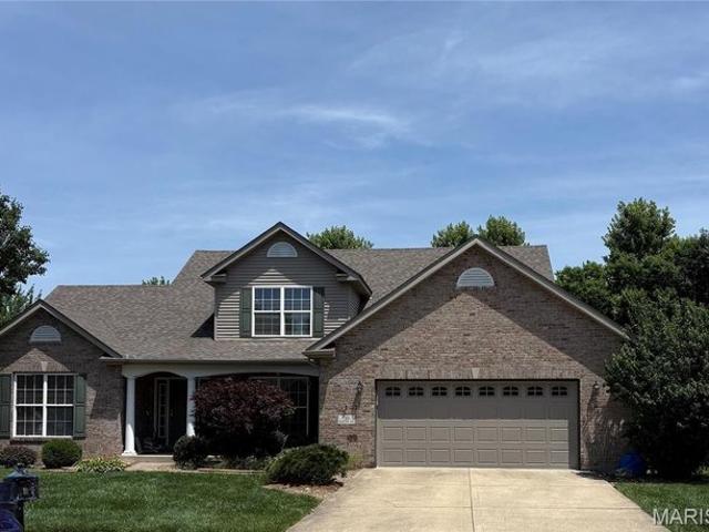 30 Brookshire Ln, Edwardsville, IL 62025