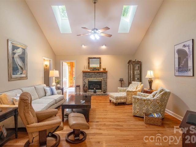 30 Brookside Drive