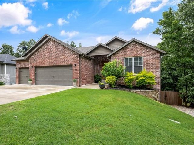 30 Brecknock Dr, Bella Vista, AR 72714