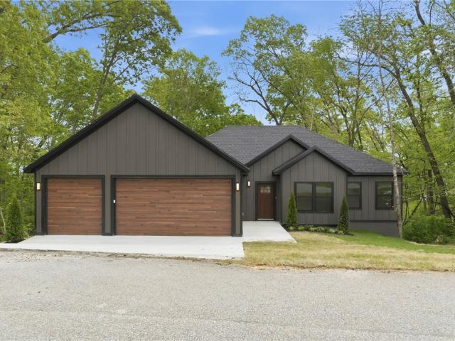 30 Brentwood Drive