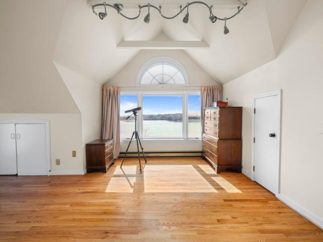 30 Bridge St, Kittery, ME 03904 | MLS #1657