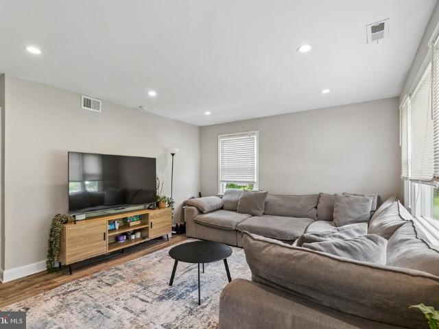 30 Bryn Mawr Avenue