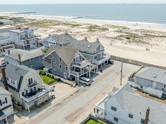 30 Buffalo Ave, Long Beach, NY 11561