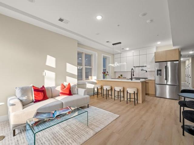 30 Cambridge Ave Unit 1, Jersey City, NJ 07307