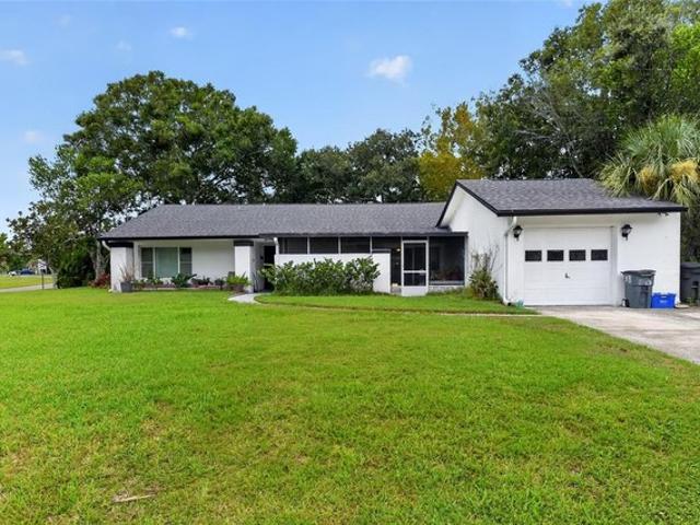 30 Casper Dr, Palm Coast, FL 32137