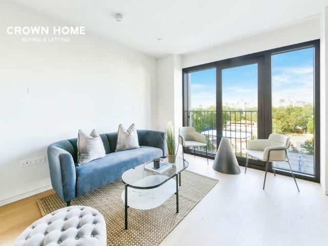 30 Casson Square, London SE1 Studio to rent £3,000 pcm £692 pw