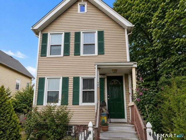 30 Chamberlain Pl, New Haven, CT 06512