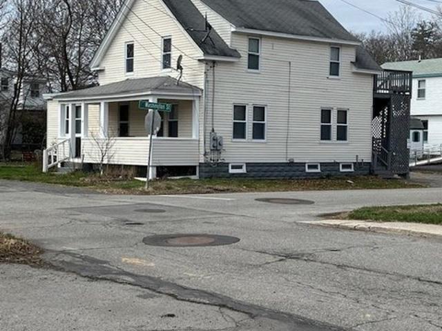 30 Chapel St, Shirley, MA 01464