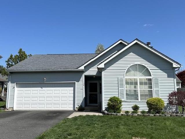 30 Charles Dr, New Castle, DE 19720