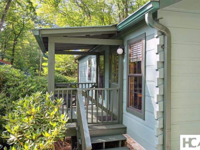 30 Chestnut Walk