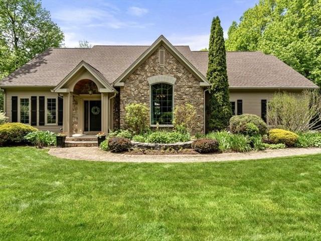 30 Cimarron Ln, Holden, MA 01520