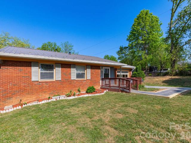 30 Compton Drive