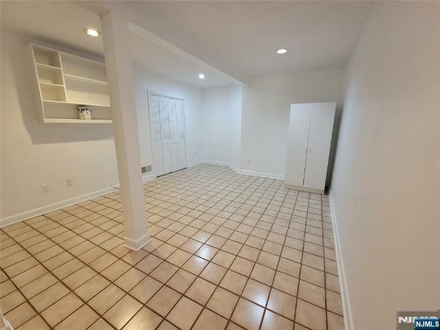 30 Concord Road B, West Milford, US, NJ