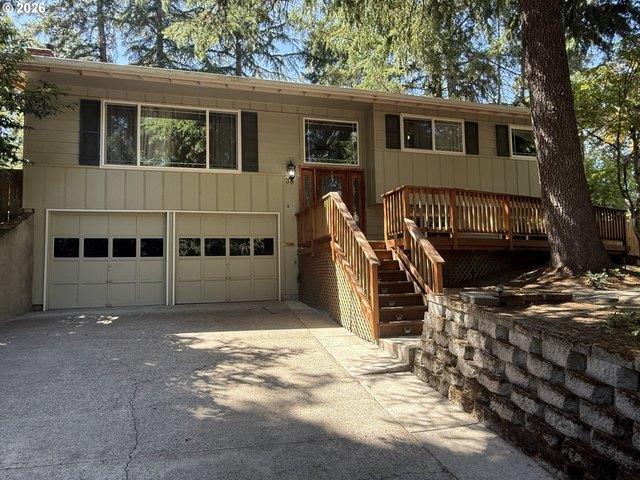 30 Coachman Dr, Eugene, OR 97405