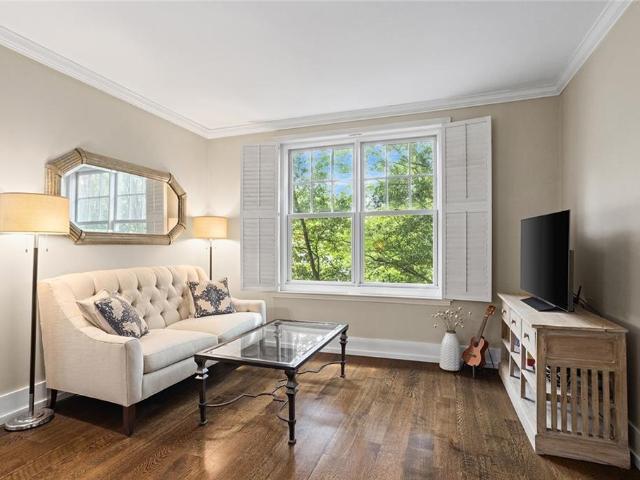 30 Collier Road 8