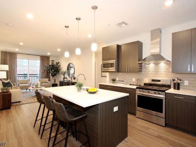 30 Court St J 105, Morristown Town, US, NJ