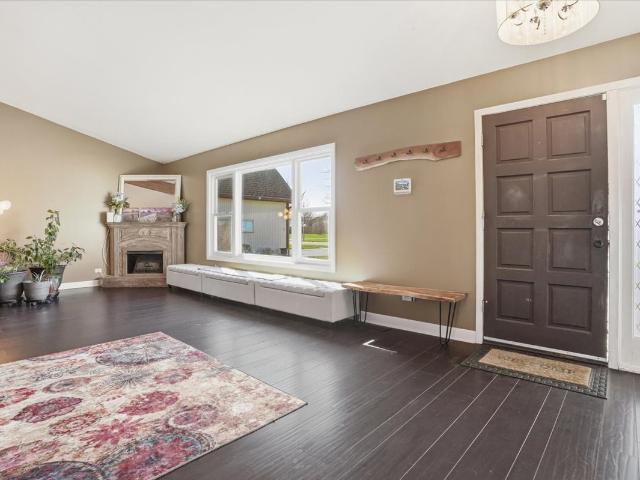 30 Coventry Cove Ct, Lake Villa, IL 60046 | Compass