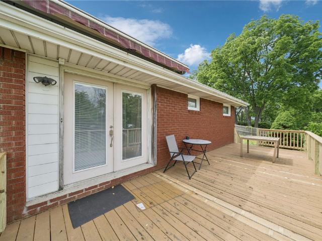 30 Clay Pike