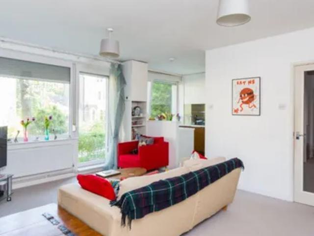 30 Crescent Road, London, N8 8AU, United Kingdom | 1 bed apartment for rent #136165532 | Rentberry