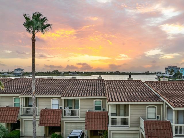 30 Dana Drive