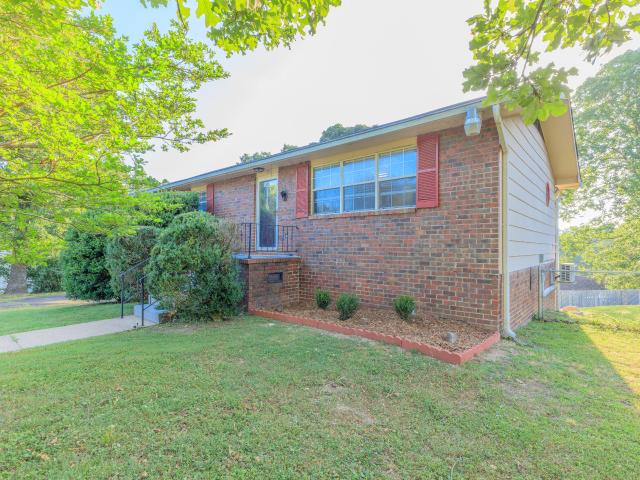 30 Dee Vue Lane