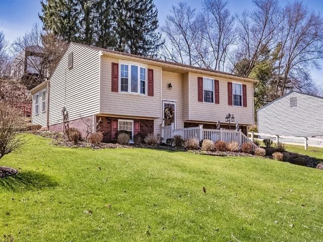 30 Deer Park Dr