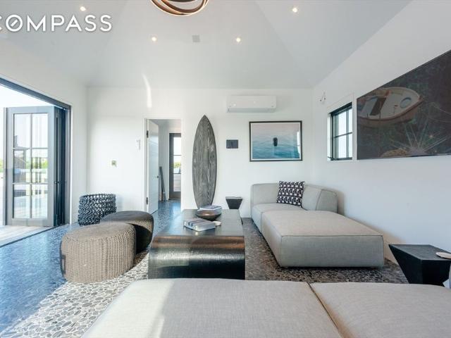 30 Devon St THE BIG DIP, Nantucket, MA