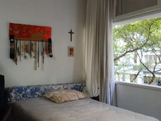 30 DIAS Quarto Grande 30 DIAS Compartilhado