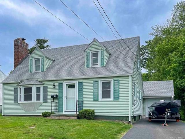 30 Dowd St, Newington, CT 06111