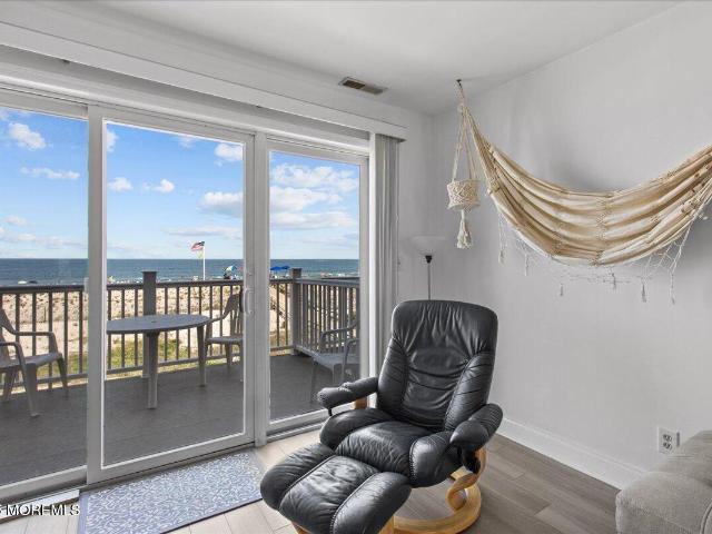 30 Dune Terrace