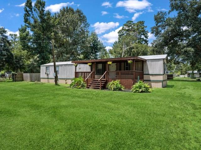 30 E Old Field Dr, Huffman, TX 77336