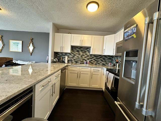 30 E HURON Street # 3706