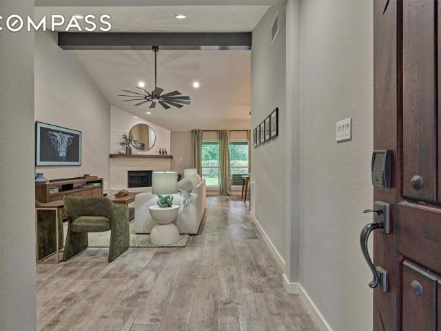 30 E Lance Leaf Rd, The Woodlands, TX