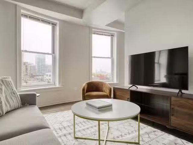 30 E Roosevelt Rd, South Loop 1 Bedroom 1 Bath