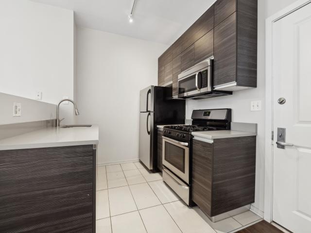 30 E Roosevelt Road # 502