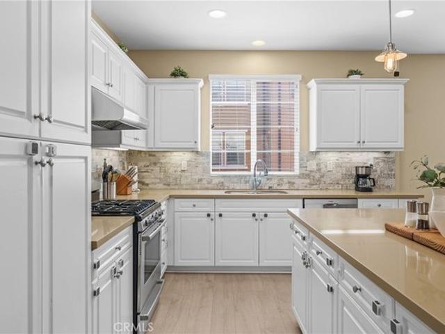 30 Eagles Nest Dr, South El Monte, CA 91733