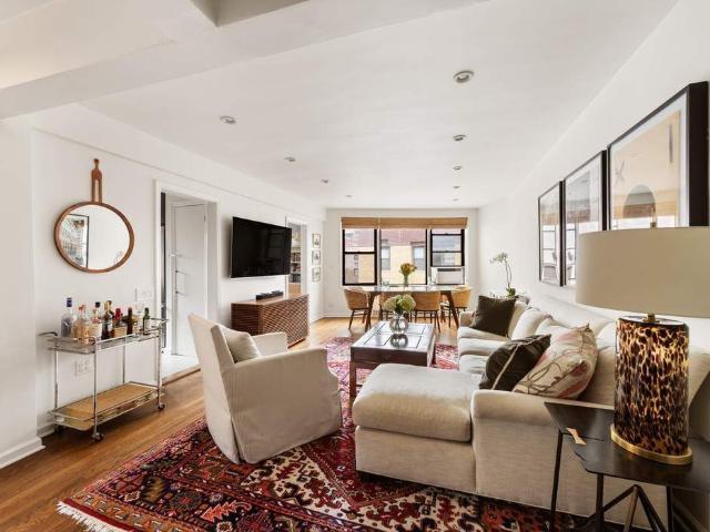 30 East 9th Street, New York, NY