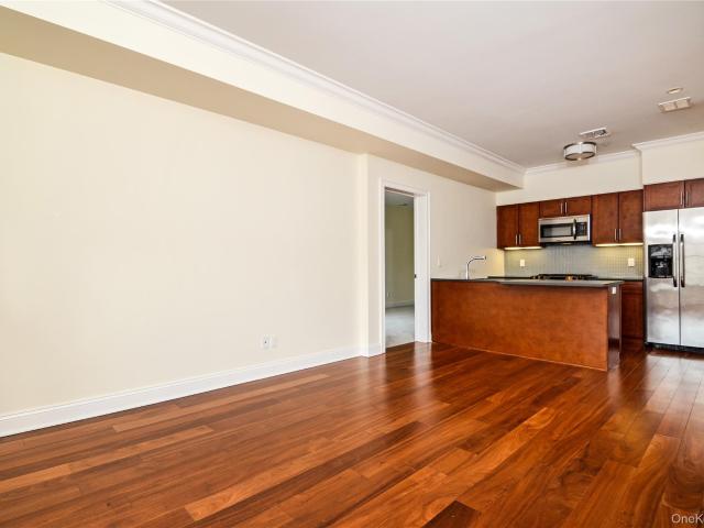 30 Elm Place 2A
