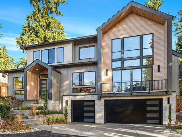 30 Enatai Dr, Bellevue, WA 98004