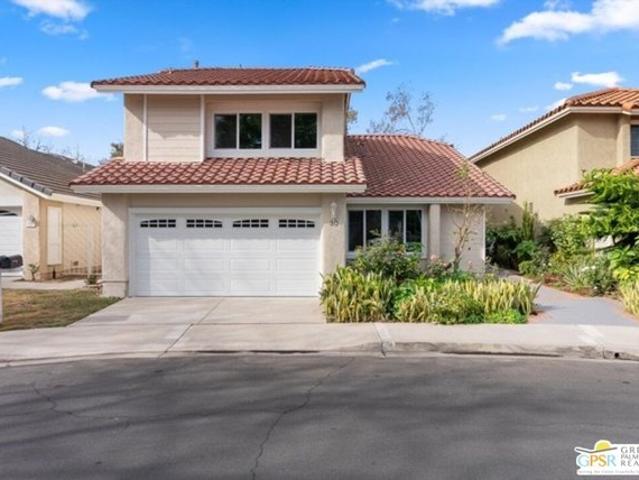 30 Entrada W, Irvine, CA 92620