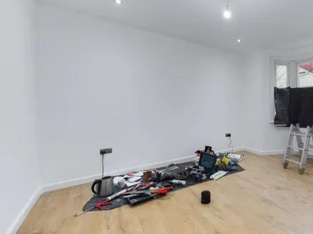 30 Fabian Street, London, E6 3SA, United Kingdom | 3 bed duplex for rent #139265892 | Rentberry