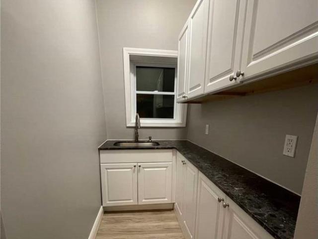 30 Fallon Ave, Unit 2, Providence, RI 02908 | MLS #1406